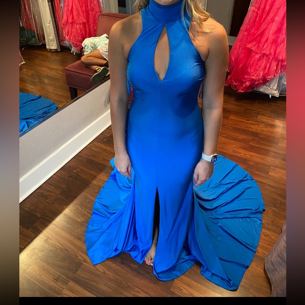 Johnathan Kayne Prom Dress With Slit And Keyhole - Gem